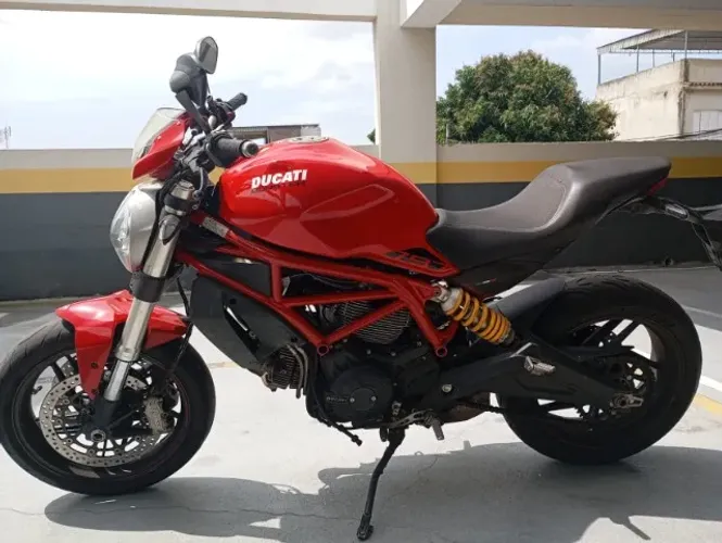 Motos Ducati Monster 797 no Brasil