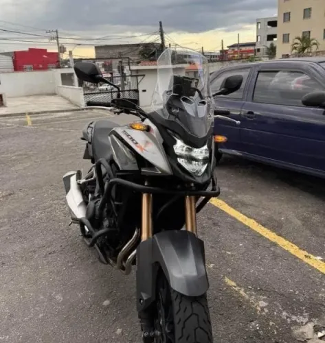 "moto estradeira" no Brasil