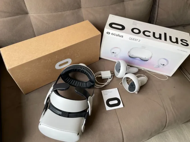 "oculus quest 1" - Consoles de Vídeo Game no Brasil
