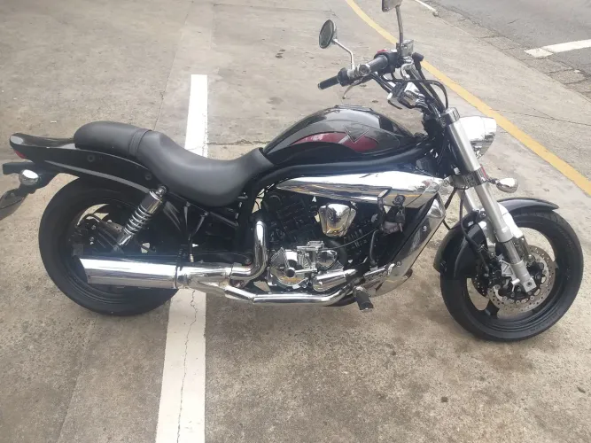 Motos Kasinski Mirage no Brasil