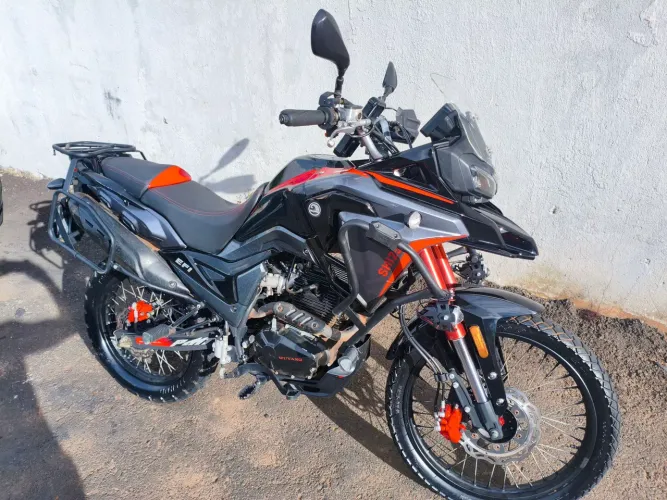 Motos Shineray SHI 250 no Brasil