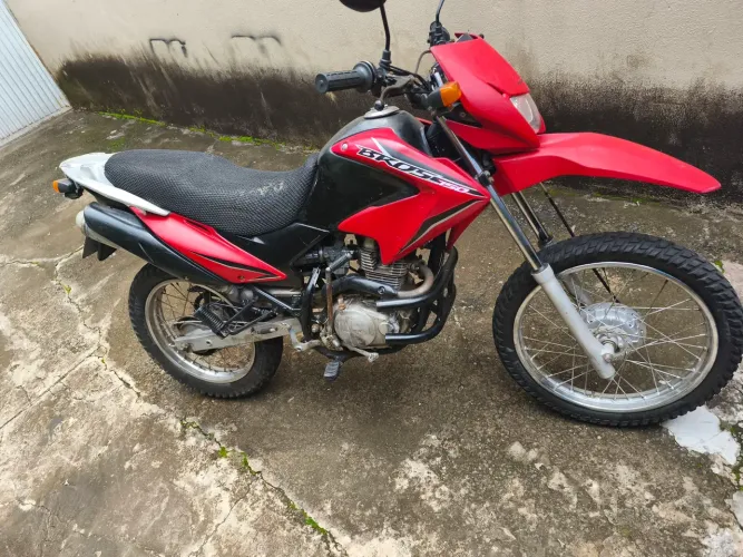 Motos Honda NXR 125 Bros KS no Brasil