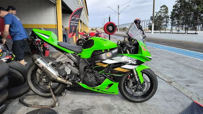 Motos Kawasaki Ninja Zx-6r 600cc no Brasil