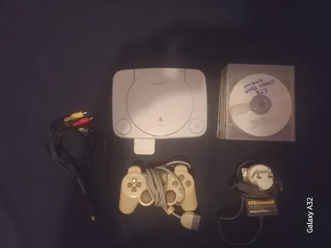 "playstation 1 slim" - Consoles de Vídeo Game no Brasil