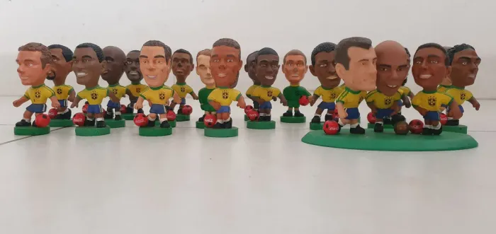 "mini craque da copa" no Brasil