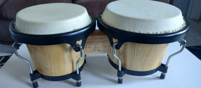 "bumbo instrumento musical" - Instrumentos musicais no Brasil