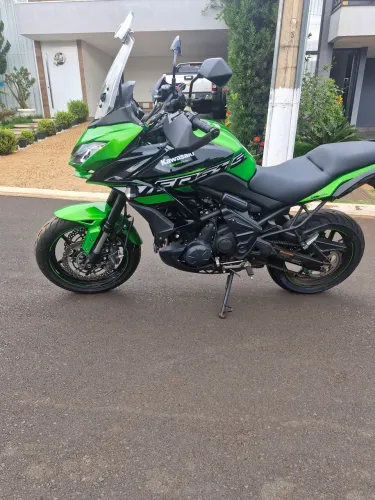 Motos Kawasaki Versys 650cc no Brasil