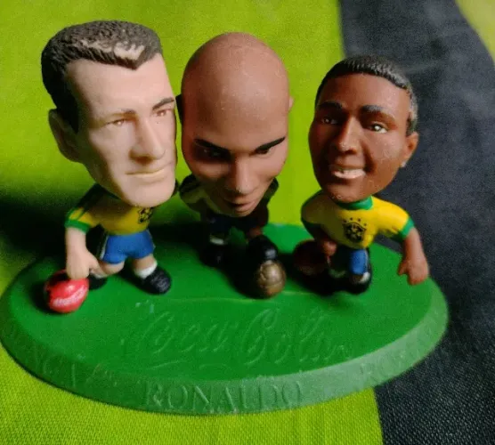 "mini craque da copa" no Brasil