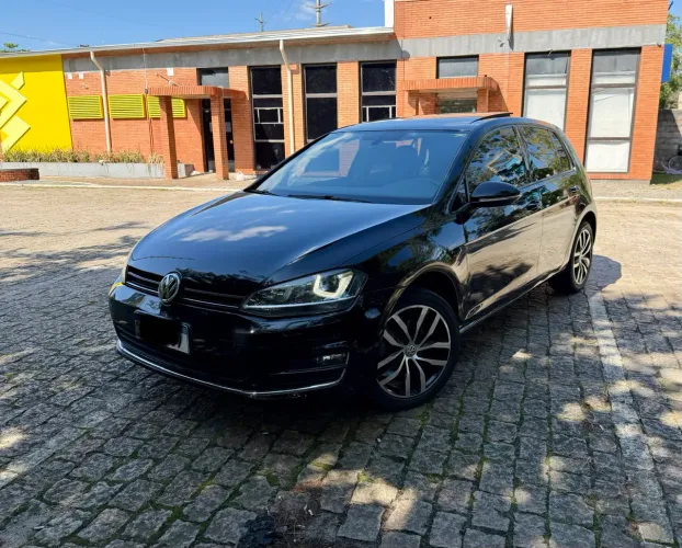 Volkswagen Golf Highline 1.4 TSI Total Flex Aut. Usados e Novos
