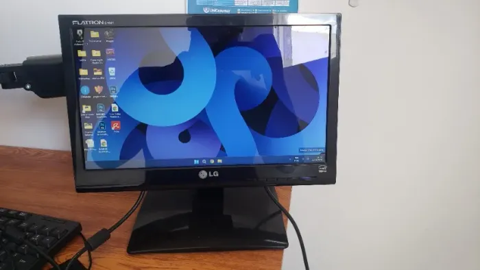 "monitor tubo 14" no Brasil