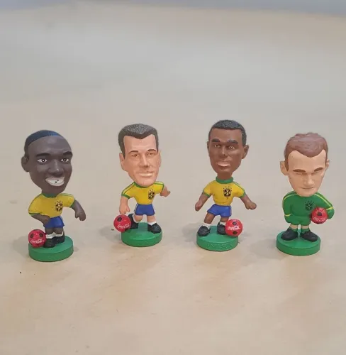 "mini craque da copa" no Brasil