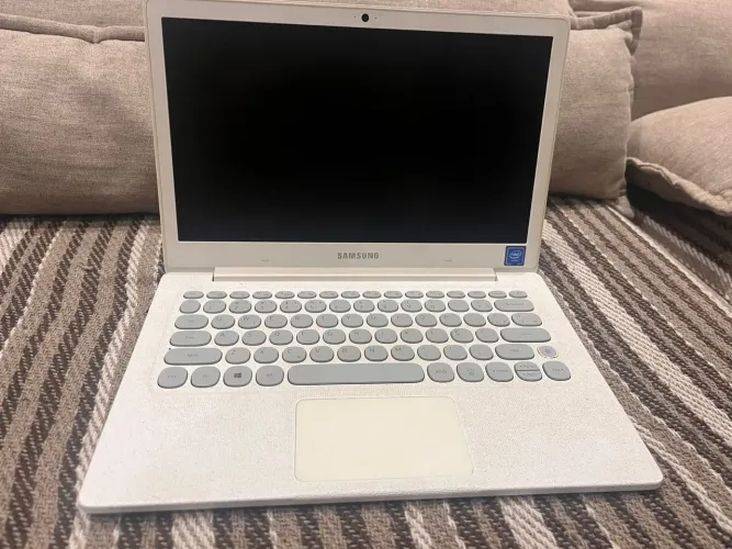 "samsung flash f30" - Notebooks no Brasil