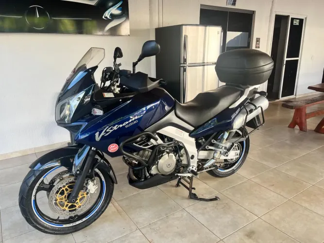 Motos Suzuki DL 1000 V-strom no Brasil