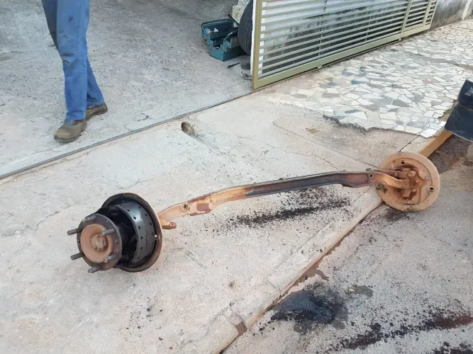 "pecas mb 608" no Brasil