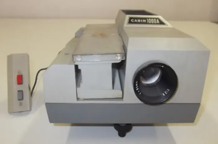 "projetor de slides antigo" no Brasil