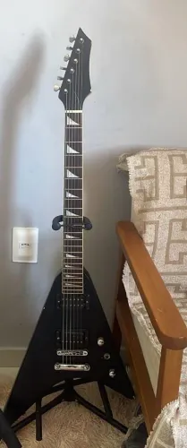 "guitarras flying v" - Instrumentos musicais no Brasil