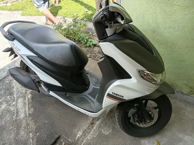 Motos Yamaha Fluo - Nova Lima, Grande Belo Horizonte - Minas Gerais