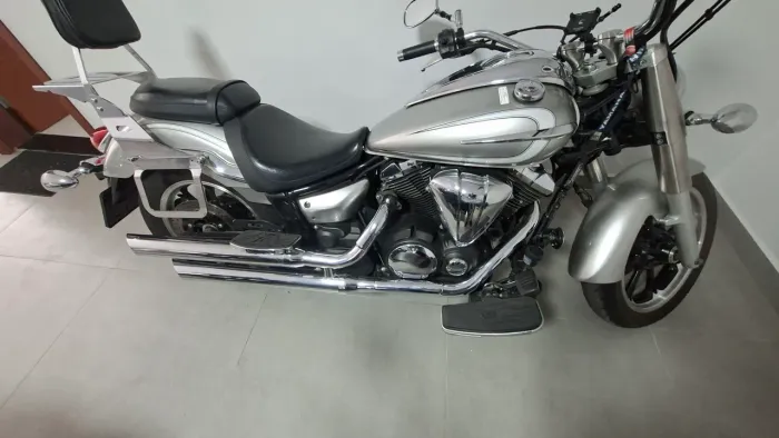 Motos Yamaha XVS 950 Midnight Star no Brasil