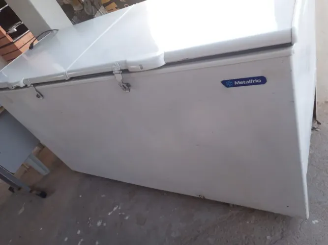 "freezer metalfrio" - Geladeiras e Freezers no Brasil