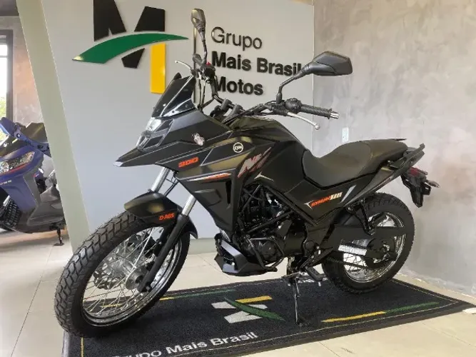 Motos Dafra NH 300 no Brasil