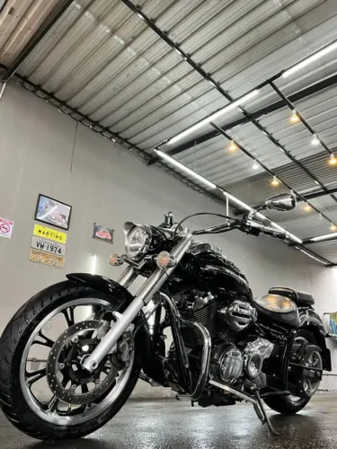 Motos Yamaha XVS 950 Midnight Star no Brasil