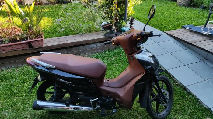 Motos Shineray XY 125 Jet no Brasil