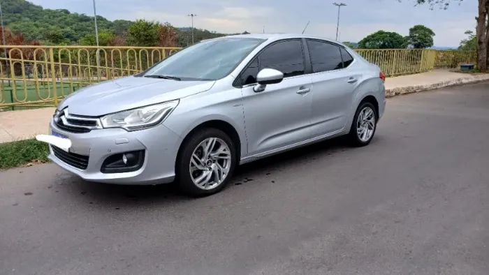 Citroen C4 Lounge Exclusive 1.6 Turbo 4P Aut. Usados e Novos