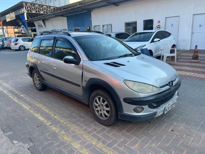 Peugeot 206 SW Escapade 1.6 16V Flex 5P Usados e Novos