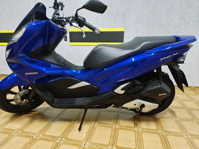 Motos Honda PCX 2022 no Brasil