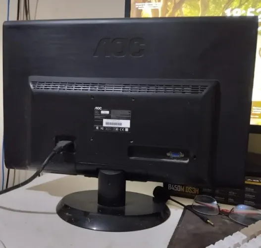 "monitores de 20 polegadas" - Monitores no Brasil