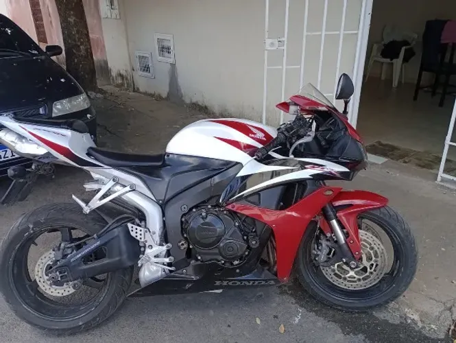 Motos Honda CBR 600 RR no Brasil