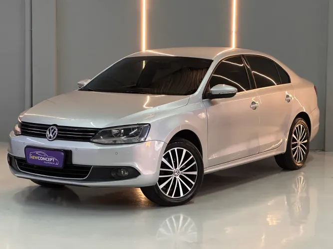 Volkswagen Jetta Highline 2.0 TSI 16V 4P Tiptronic Usados e Novos