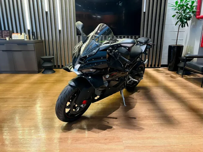 Motos BMW S 1000 RR 2026 no Brasil