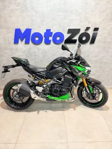 Motos Kawasaki Z 900 R Edition no Brasil