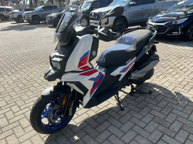 Motos BMW C 400 X Sport no Brasil