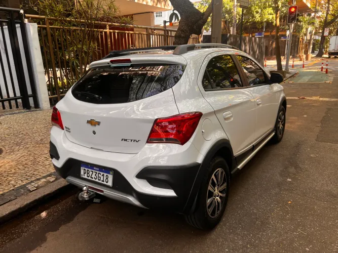 Chevrolet Onix 2018 Usados e Novos
