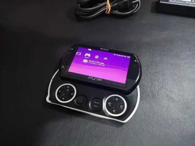 "psp go desbloqueado" - Consoles de Vídeo Game no Brasil