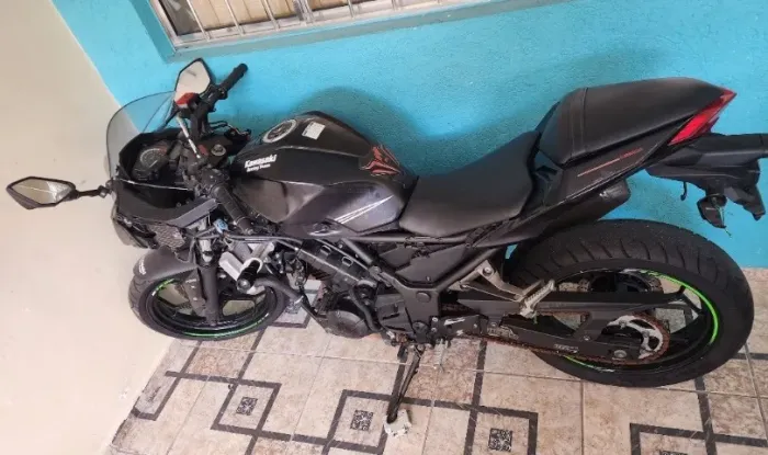 Motos Kawasaki Ninja 300 no Brasil
