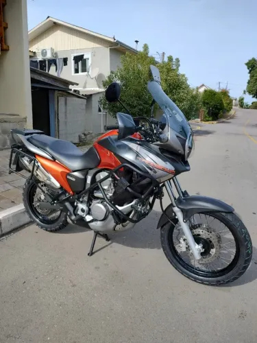 Motos Honda XL 700v Transalp no Brasil