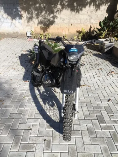 Motos Yamaha XT 225 no Brasil