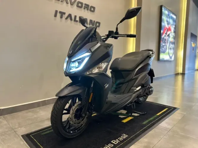 Motos Dafra Cruisym 150 no Brasil