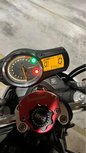 Motos Suzuki Bandit N-600/ 650 no Brasil