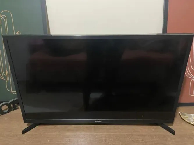 "tv de led 32 polegadas smart" - TVs no Brasil