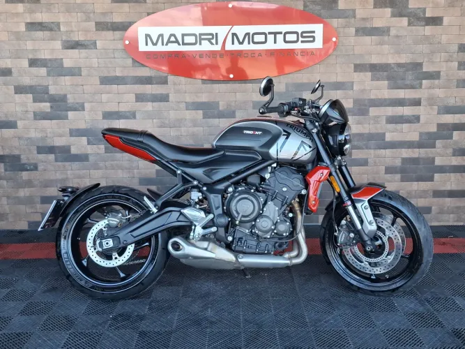 Motos Triumph Trident 660 no Brasil