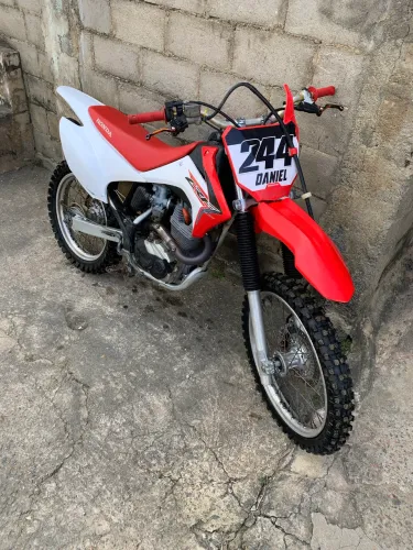 Motos Honda CRF 230 F no Brasil