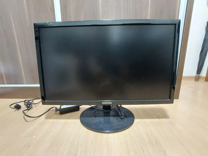 "monitores de 24 polegadas" - Monitores no Brasil