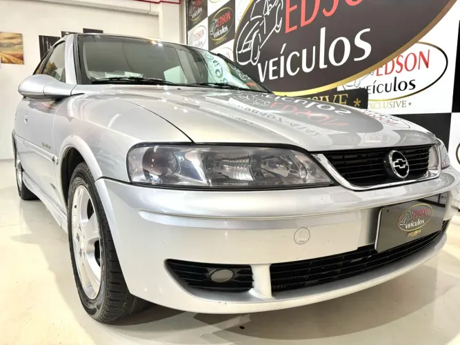 Chevrolet Vectra GLS/ Challenge 2.2 MPFI 16V Usados e Novos