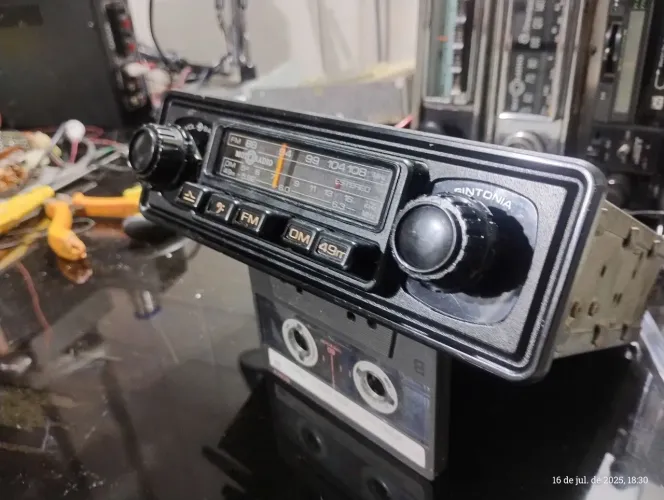 "radios motoradios antigos" no Brasil