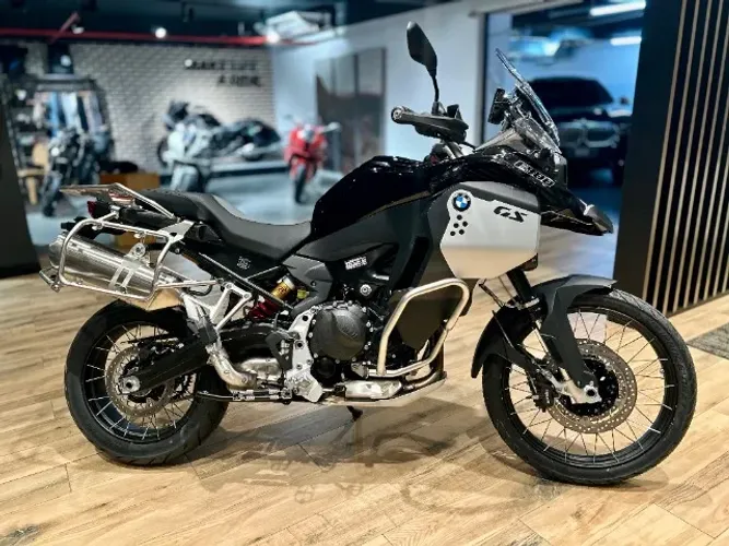 Motos BMW F 900 GS Adventure Plus no Brasil