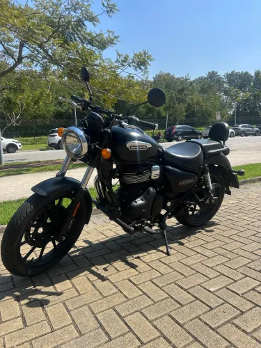 Motos Royal Enfield Meteor Stellar 350cc ABS no Brasil